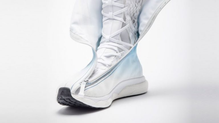 ASTRONAUTS TO GET NEW SPACE BOOTS DESIGNED BY REEBOK