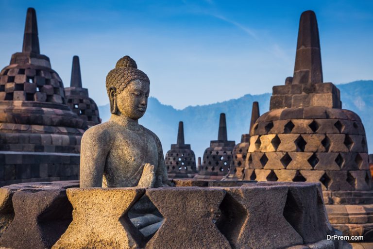 Top 12 Greatest Architectural Wonders Of Ancient World