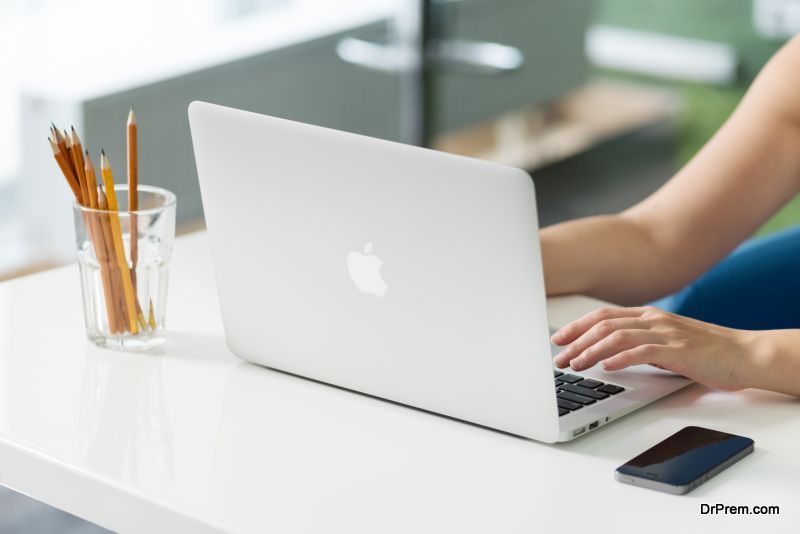 Minimalist design interface that makesEaseUS mac data recovery a good ...