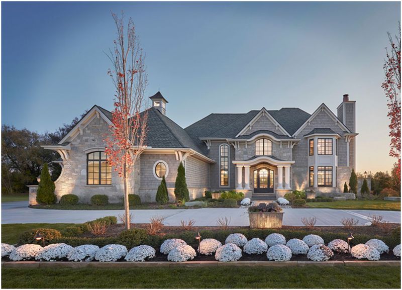 6 Benefits of a Custom House Builder That Make it Worth It